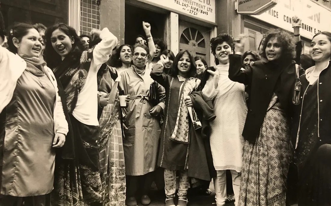 The Untold Story of Afia Begum and the Sari Squad – Arup K. Chatterjee